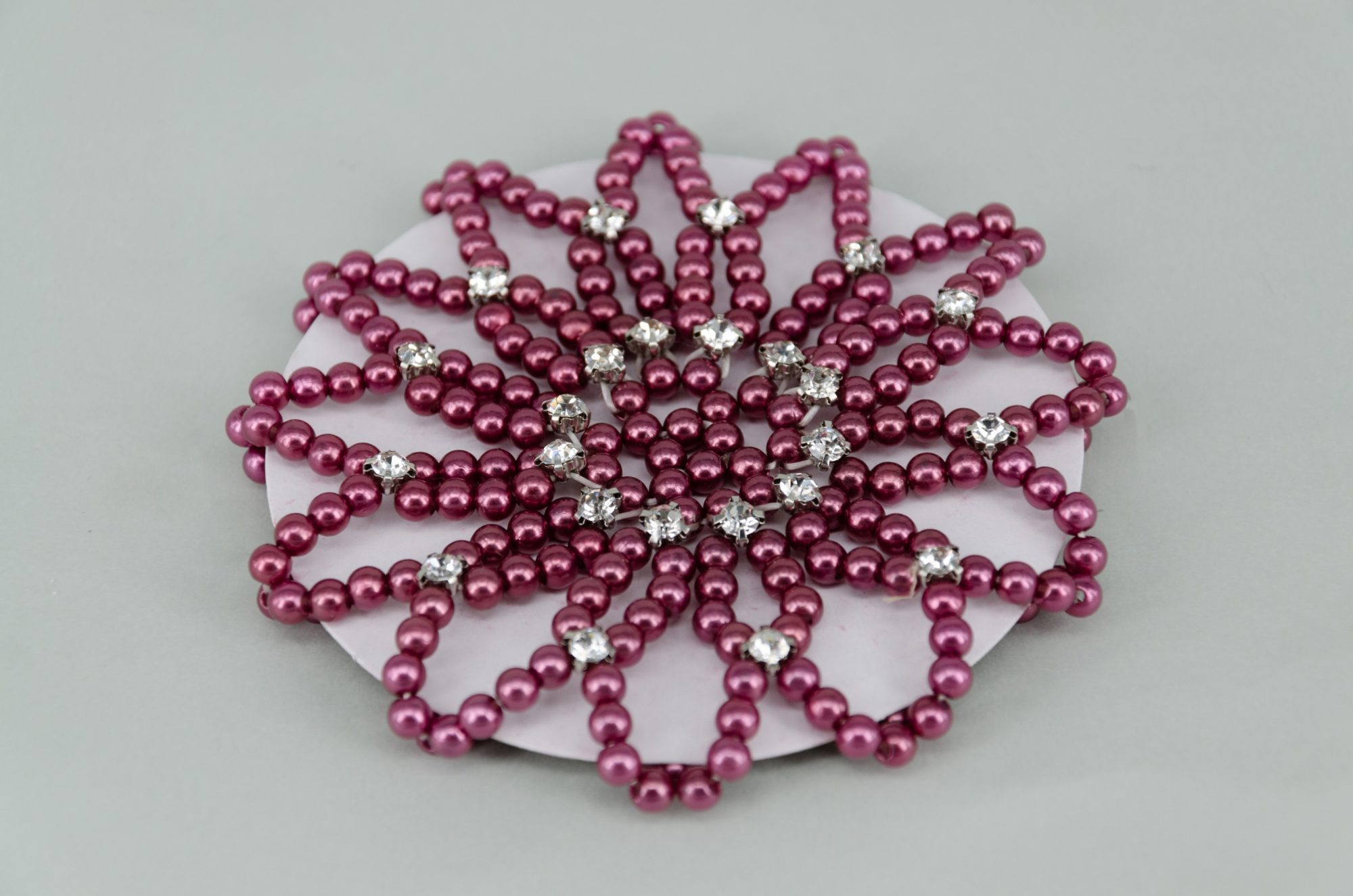 Equi-Jewel by Emily Galtry Burgundy Pearl & Diamante Bun Net - Pearl ...